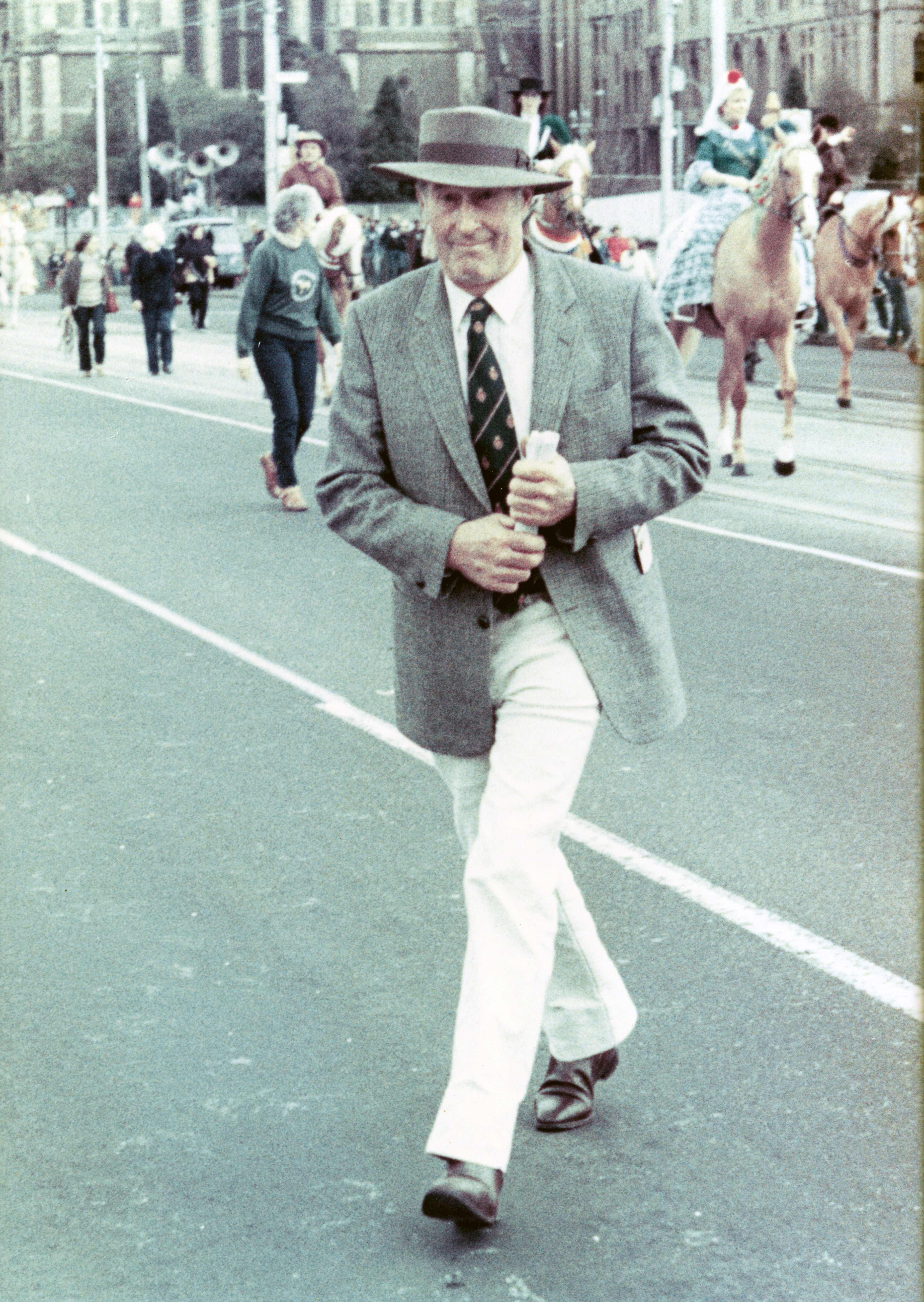 Jack Rae OAM retires from RASV Heritage Committee